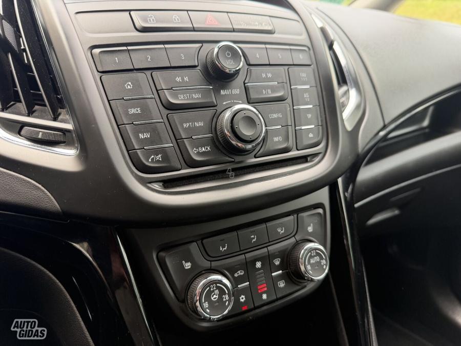 Black Opel Zafira 2015 in Vilnius, with an engine capacity of 2.00 L and mileage of 160 thousand km for 6666 €, photo 17 on AUTOMOTO.COM.LV