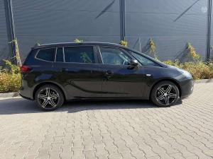 Melns Opel Zafira 2015 Viļņa, ar dzinēja tilpumu 2.00 L un nobraukumu 160 tūkst. km par 6666 €, foto 12 vietnē AUTOMOTO.COM.LV