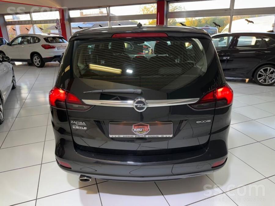 Melns Opel Zafira 2015 Ogre, ar dzinēja tilpumu 2.00 L un nobraukumu 217 tūkst. km par 6690 €, foto 5 vietnē AUTOMOTO.COM.LV