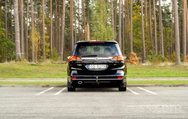 Melns Opel Zafira 2015 Rīga, ar dzinēja tilpumu 2.00 L un nobraukumu 287 tūkst. km par 6390 €, foto 8 vietnē AUTOMOTO.COM.LV