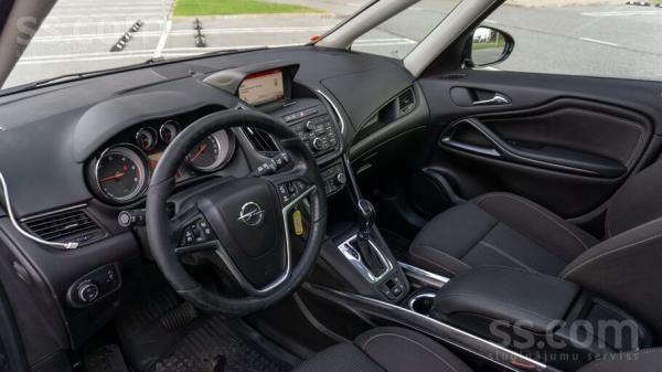 Melns Opel Zafira 2015 Rīga, ar dzinēja tilpumu 2.00 L un nobraukumu 287 tūkst. km par 6390 €, foto 11 vietnē AUTOMOTO.COM.LV