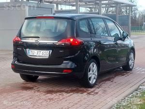 Melns Opel Zafira 2016 Cēsis, ar dzinēja tilpumu 1.60 L un nobraukumu 194 tūkst. km par 7950 €, foto 7 vietnē AUTOMOTO.COM.LV