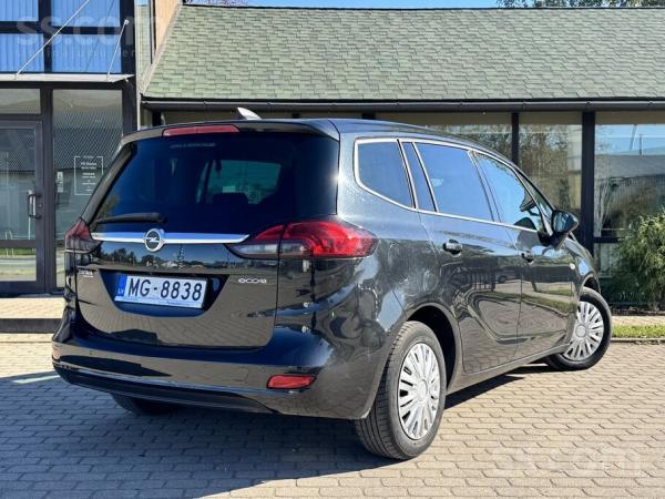 Melns Opel Zafira 2016 Tukums, ar dzinēja tilpumu 1.40 L un nobraukumu 114 tūkst. km par 5900 €, foto 3 vietnē AUTOMOTO.COM.LV
