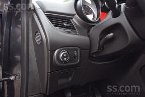 Black Opel Zafira 2016 in Riga, with an engine capacity of 1.60 L and mileage of 242 thousand km for 6500 €, photo 10 on AUTOMOTO.COM.LV