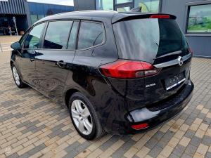 Black Opel Zafira 2016 in Siauliai, with an engine capacity of 1.60 L and mileage of 290 thousand km for 7300 €, photo 13 on AUTOMOTO.COM.LV
