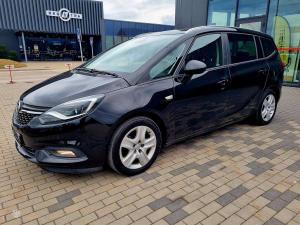 Black Opel Zafira 2016 in Siauliai, with an engine capacity of 1.60 L and mileage of 290 thousand km for 7300 €, photo 16 on AUTOMOTO.COM.LV