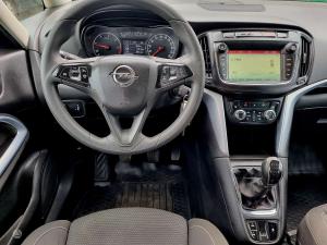 Black Opel Zafira 2016 in Siauliai, with an engine capacity of 1.60 L and mileage of 290 thousand km for 7300 €, photo 22 on AUTOMOTO.COM.LV