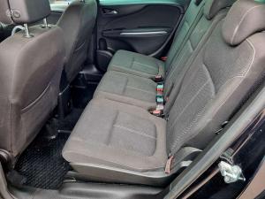 Black Opel Zafira 2016 in Siauliai, with an engine capacity of 1.60 L and mileage of 290 thousand km for 7300 €, photo 30 on AUTOMOTO.COM.LV