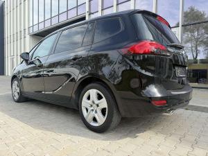 Melns Opel Zafira 2016 Viļņa, ar dzinēja tilpumu 1.96 L un nobraukumu 192 tūkst. km par 7900 €, foto 6 vietnē AUTOMOTO.COM.LV