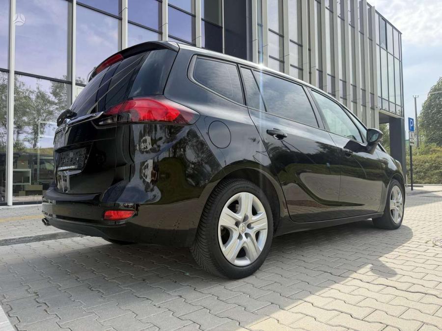 Melns Opel Zafira 2016 Viļņa, ar dzinēja tilpumu 1.96 L un nobraukumu 192 tūkst. km par 7900 €, foto 11 vietnē AUTOMOTO.COM.LV