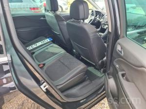 Black Opel Zafira 2016 in Cesis, with an engine capacity of 1.60 L and mileage of 235 thousand km for 7550 €, photo 11 on AUTOMOTO.COM.LV