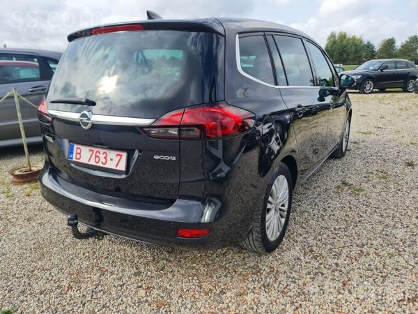 Melns Opel Zafira 2016 Cēsis, ar dzinēja tilpumu 1.60 L un nobraukumu 235 tūkst. km par 7550 €, foto 4 vietnē AUTOMOTO.COM.LV