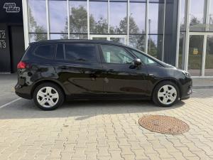 Black Opel Zafira 2016 in Vilnius, with an engine capacity of 2.00 L and mileage of 190 thousand km for 7200 €, photo 10 on AUTOMOTO.COM.LV