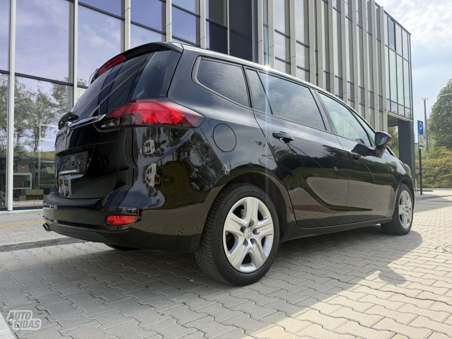 Black Opel Zafira 2016 in Vilnius, with an engine capacity of 2.00 L and mileage of 190 thousand km for 7200 €, photo 11 on AUTOMOTO.COM.LV