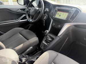 Black Opel Zafira 2016 in Vilnius, with an engine capacity of 2.00 L and mileage of 190 thousand km for 7200 €, photo 13 on AUTOMOTO.COM.LV