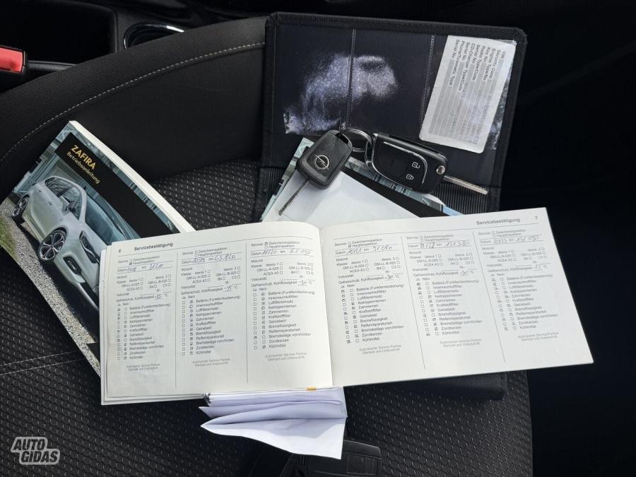 Black Opel Zafira 2016 in Vilnius, with an engine capacity of 2.00 L and mileage of 190 thousand km for 7200 €, photo 22 on AUTOMOTO.COM.LV