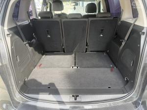 Black Opel Zafira 2016 in Vilnius, with an engine capacity of 2.00 L and mileage of 190 thousand km for 7200 €, photo 27 on AUTOMOTO.COM.LV