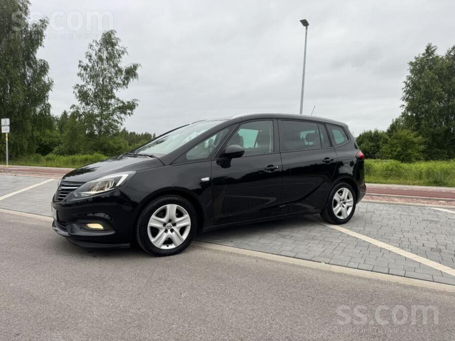 Melns Opel Zafira 2017 Jelgava, ar dzinēja tilpumu 2.00 L un nobraukumu 0 tūkst. km par 10350 €, foto 5 vietnē AUTOMOTO.COM.LV