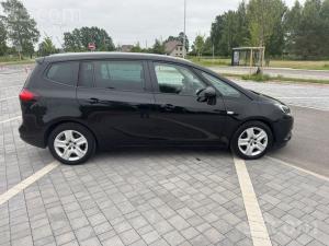Melns Opel Zafira 2017 Jelgava, ar dzinēja tilpumu 2.00 L un nobraukumu 0 tūkst. km par 10350 €, foto 13 vietnē AUTOMOTO.COM.LV
