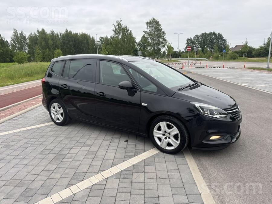 Melns Opel Zafira 2017 Jelgava, ar dzinēja tilpumu 2.00 L un nobraukumu 0 tūkst. km par 10350 €, foto 14 vietnē AUTOMOTO.COM.LV