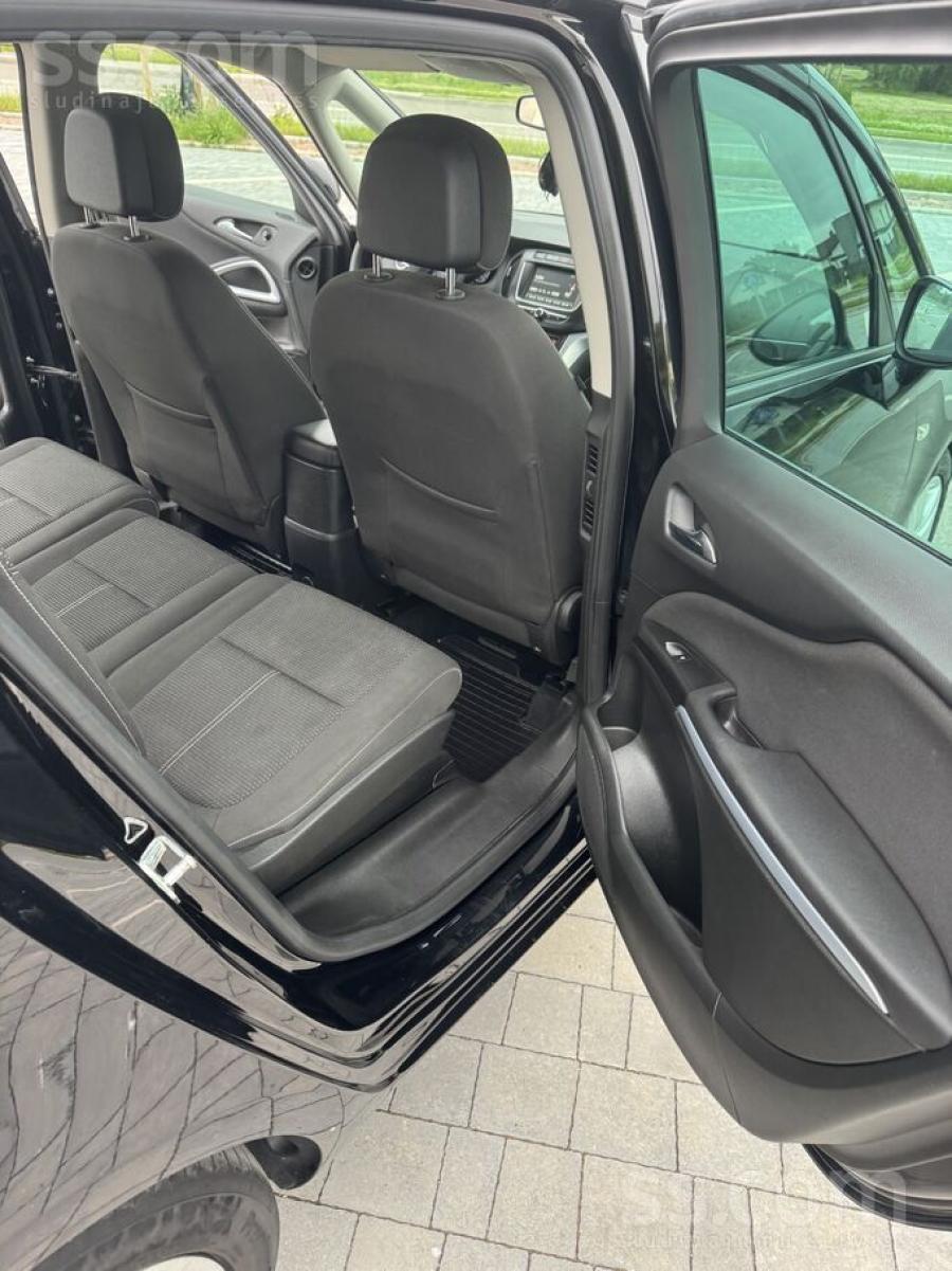 Melns Opel Zafira 2017 Jelgava, ar dzinēja tilpumu 2.00 L un nobraukumu 0 tūkst. km par 10350 €, foto 23 vietnē AUTOMOTO.COM.LV
