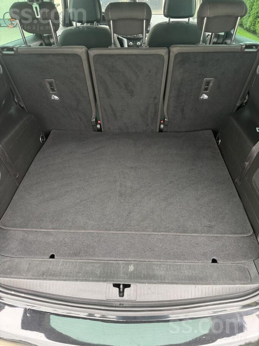 Melns Opel Zafira 2017 Jelgava, ar dzinēja tilpumu 2.00 L un nobraukumu 0 tūkst. km par 10350 €, foto 31 vietnē AUTOMOTO.COM.LV