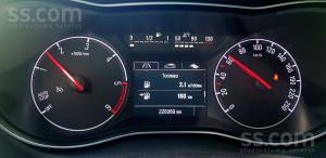 Black Opel Zafira 2017 in Jurmala, with an engine capacity of 2.00 L and mileage of 229 thousand km for 7200 €, photo 10 on AUTOMOTO.COM.LV