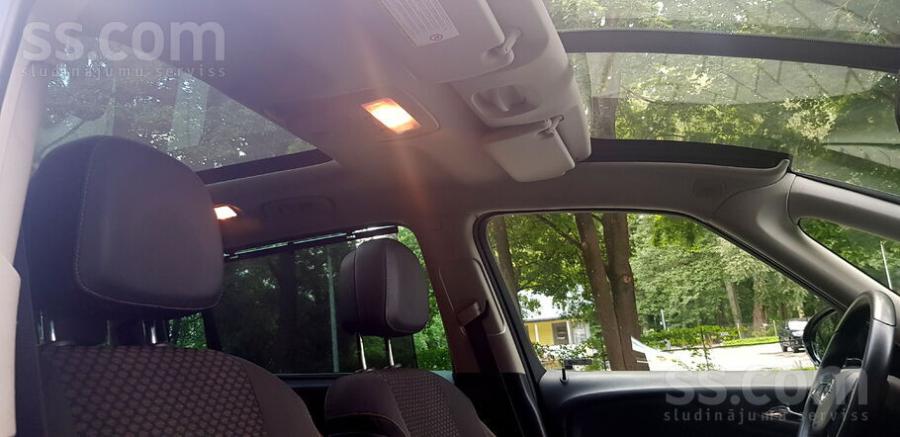 Black Opel Zafira 2017 in Jurmala, with an engine capacity of 2.00 L and mileage of 229 thousand km for 7200 €, photo 13 on AUTOMOTO.COM.LV