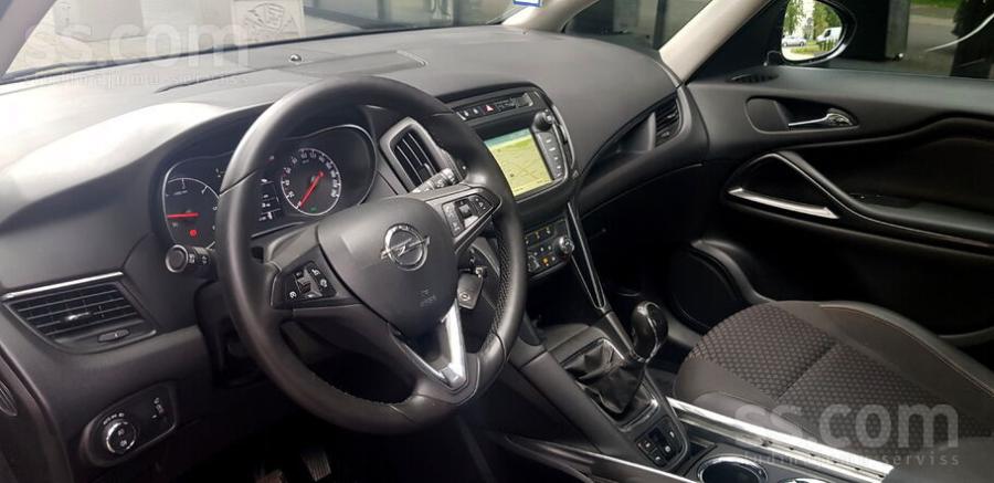 Black Opel Zafira 2017 in Jurmala, with an engine capacity of 2.00 L and mileage of 229 thousand km for 7200 €, photo 20 on AUTOMOTO.COM.LV