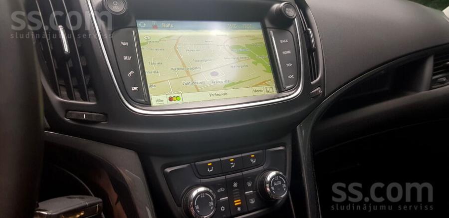 Black Opel Zafira 2017 in Jurmala, with an engine capacity of 2.00 L and mileage of 229 thousand km for 7200 €, photo 28 on AUTOMOTO.COM.LV