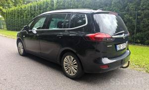 Melns Opel Zafira 2017 Rīga, ar dzinēja tilpumu 1.60 L un nobraukumu 320 tūkst. km par 5400 €, foto 3 vietnē AUTOMOTO.COM.LV