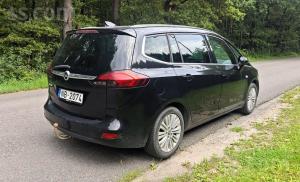 Melns Opel Zafira 2017 Rīga, ar dzinēja tilpumu 1.60 L un nobraukumu 320 tūkst. km par 5400 €, foto 4 vietnē AUTOMOTO.COM.LV