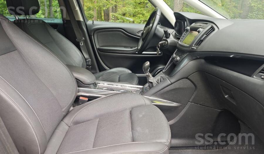 Melns Opel Zafira 2017 Rīga, ar dzinēja tilpumu 1.60 L un nobraukumu 320 tūkst. km par 5400 €, foto 8 vietnē AUTOMOTO.COM.LV