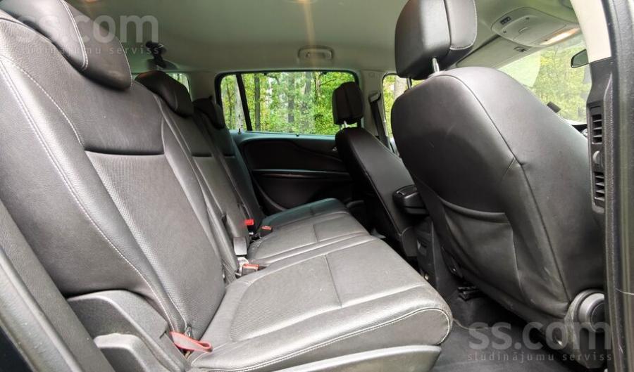Melns Opel Zafira 2017 Rīga, ar dzinēja tilpumu 1.60 L un nobraukumu 320 tūkst. km par 5400 €, foto 11 vietnē AUTOMOTO.COM.LV