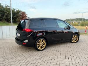 Melns Opel Zafira 2017 Jelgava, ar dzinēja tilpumu 1.60 L un nobraukumu 278 tūkst. km par 8200 €, foto 4 vietnē AUTOMOTO.COM.LV