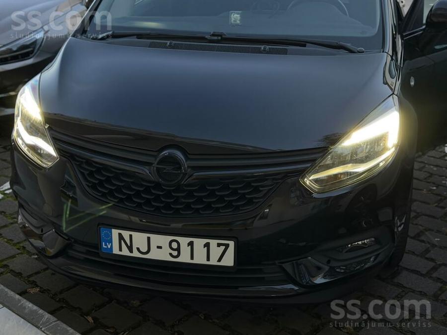 Melns Opel Zafira 2017 Jelgava, ar dzinēja tilpumu 1.60 L un nobraukumu 278 tūkst. km par 8200 €, foto 8 vietnē AUTOMOTO.COM.LV