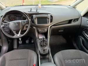 Melns Opel Zafira 2017 Jelgava, ar dzinēja tilpumu 1.60 L un nobraukumu 278 tūkst. km par 8200 €, foto 12 vietnē AUTOMOTO.COM.LV
