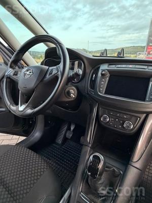 Melns Opel Zafira 2017 Jelgava, ar dzinēja tilpumu 1.60 L un nobraukumu 278 tūkst. km par 8200 €, foto 13 vietnē AUTOMOTO.COM.LV