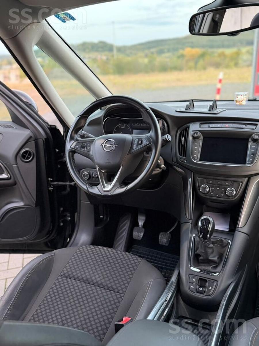 Melns Opel Zafira 2017 Jelgava, ar dzinēja tilpumu 1.60 L un nobraukumu 278 tūkst. km par 8200 €, foto 19 vietnē AUTOMOTO.COM.LV
