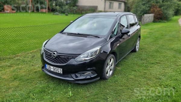 Melns Opel Zafira 2017 Jēkabpils, ar dzinēja tilpumu 2.00 L un nobraukumu 201 tūkst. km par 7500 €, foto 1 vietnē AUTOMOTO.COM.LV