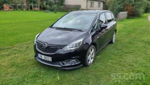 Melns Opel Zafira 2017 Jēkabpils, ar dzinēja tilpumu 2.00 L un nobraukumu 201 tūkst. km par 7500 €, foto  vietnē AUTOMOTO.COM.LV