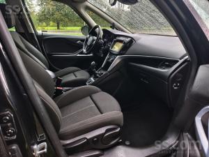 Melns Opel Zafira 2017 Ogre, ar dzinēja tilpumu 1.40 L un nobraukumu 250 tūkst. km par 6250 €, foto 12 vietnē AUTOMOTO.COM.LV