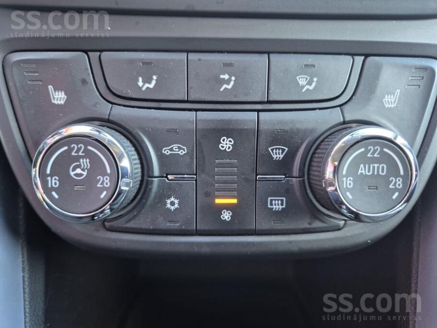 Black Opel Zafira 2018 in Saldus, with an engine capacity of 1.60 L and mileage of 123 thousand km for 9450 €, photo 19 on AUTOMOTO.COM.LV