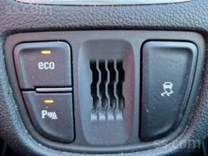 Black Opel Zafira 2018 in Saldus, with an engine capacity of 1.60 L and mileage of 123 thousand km for 9450 €, photo 20 on AUTOMOTO.COM.LV