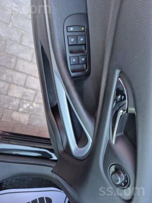 Black Opel Zafira 2018 in Saldus, with an engine capacity of 1.60 L and mileage of 123 thousand km for 9450 €, photo 23 on AUTOMOTO.COM.LV