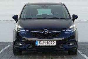 Melns Opel Zafira 2018 Rīga, ar dzinēja tilpumu 2.00 L un nobraukumu 177 tūkst. km par 7600 €, foto 4 vietnē AUTOMOTO.COM.LV