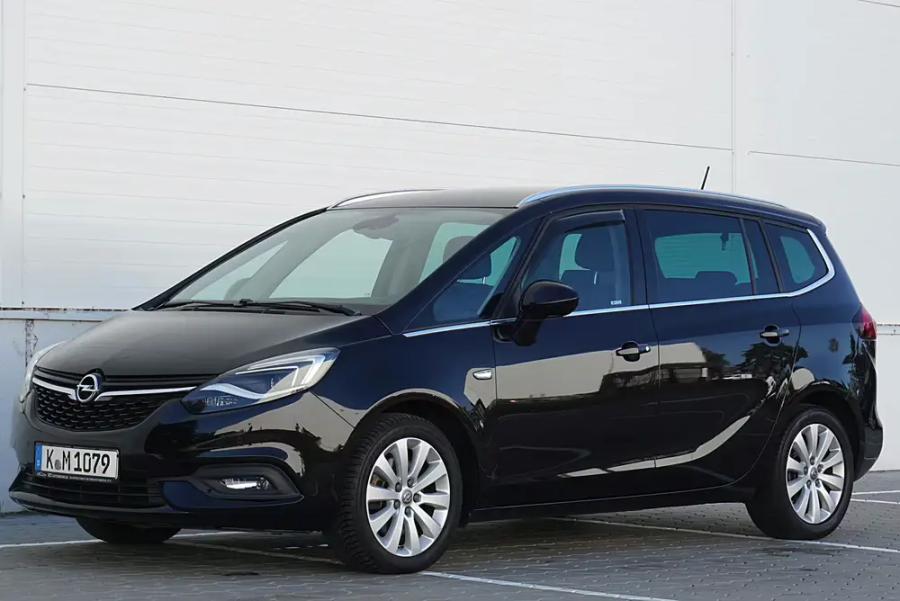 Melns Opel Zafira 2018 Rīga, ar dzinēja tilpumu 2.00 L un nobraukumu 177 tūkst. km par 7600 €, foto 6 vietnē AUTOMOTO.COM.LV