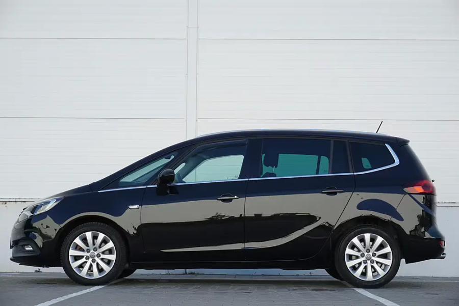Melns Opel Zafira 2018 Rīga, ar dzinēja tilpumu 2.00 L un nobraukumu 177 tūkst. km par 7600 €, foto 7 vietnē AUTOMOTO.COM.LV