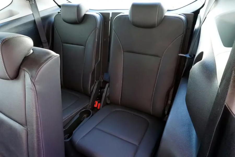 Melns Opel Zafira 2018 Rīga, ar dzinēja tilpumu 2.00 L un nobraukumu 177 tūkst. km par 7600 €, foto 18 vietnē AUTOMOTO.COM.LV