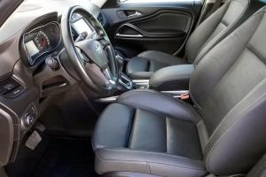Melns Opel Zafira 2018 Rīga, ar dzinēja tilpumu 2.00 L un nobraukumu 177 tūkst. km par 7600 €, foto 19 vietnē AUTOMOTO.COM.LV
